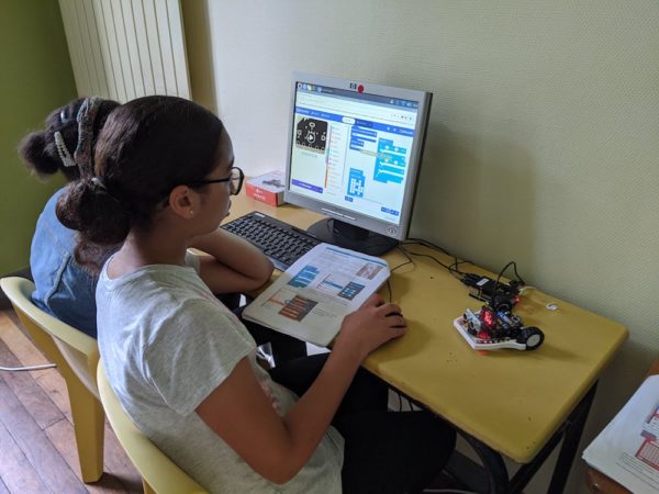L’apport de la robotique dans les enseignements de collège - Ludomag
